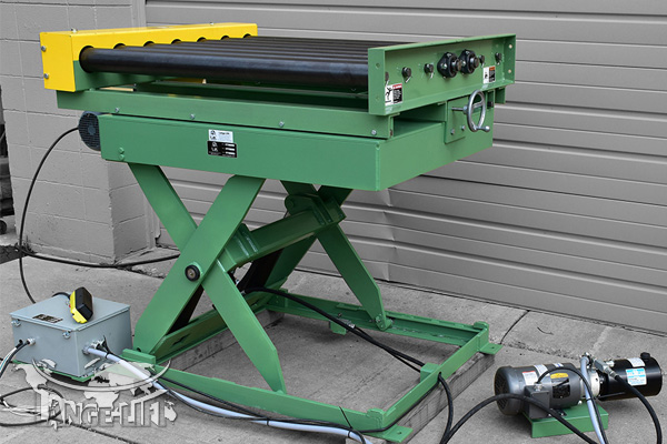 Custom Scissor Lift #33924-26 - Powered Roller Conveyor | Lange Lift