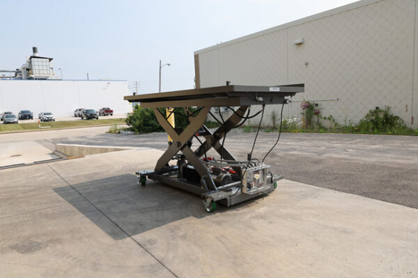 Custom Hydraulic Tilting Scissor Lift for Aerospace | Lange Lift