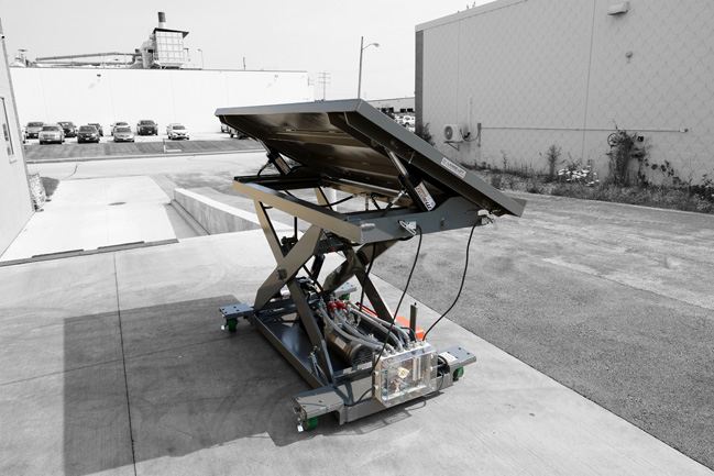 Custom Hydraulic Tilting Scissor Lift for Aerospace | Lange Lift